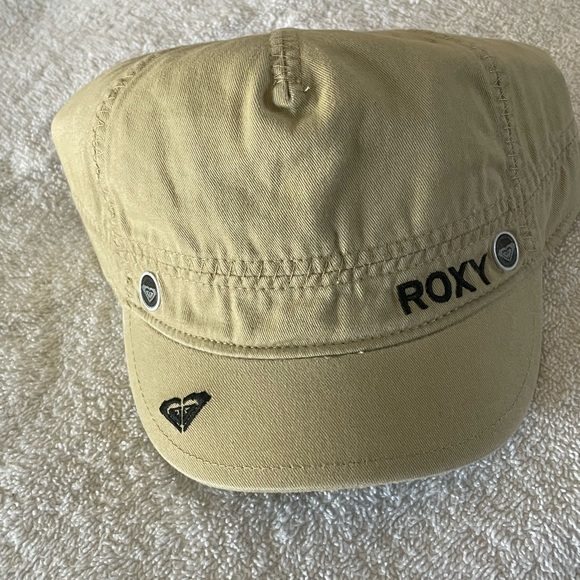 Roxy | Accessories | Roxy Cargo Cap Brand New | Poshmark